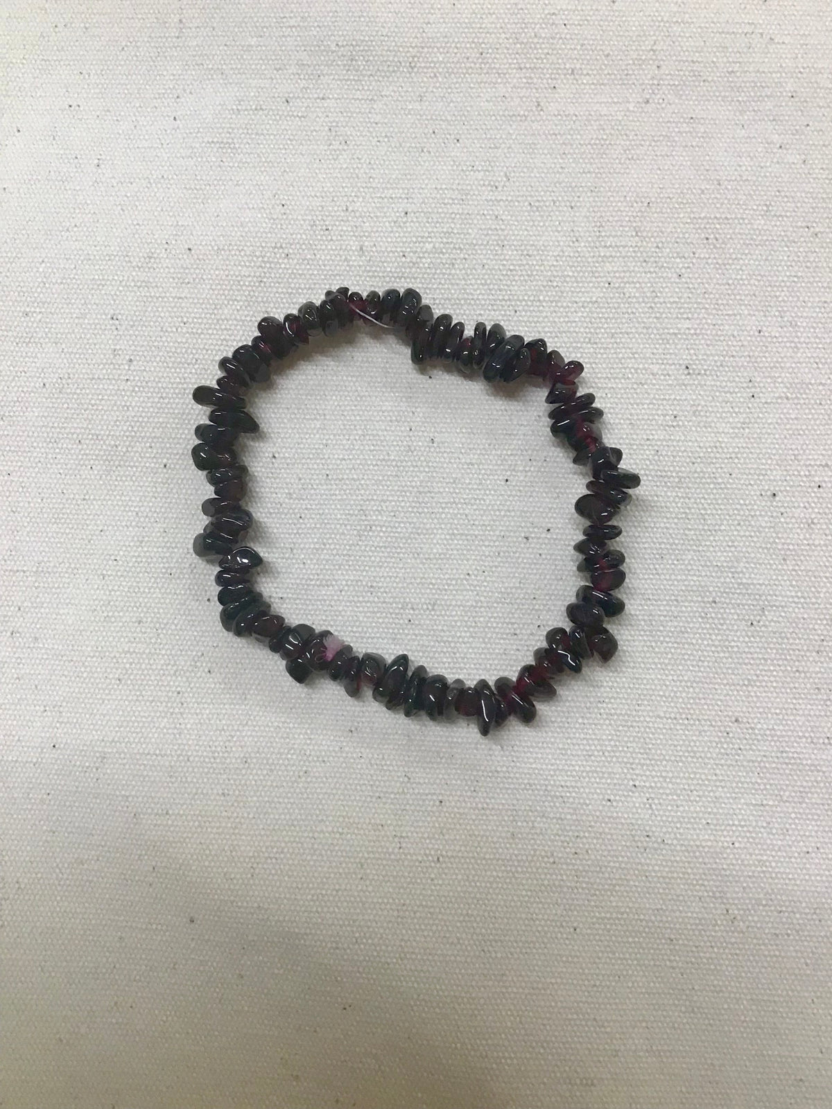 Garnet Chip Bracelet | Beaumont Organic