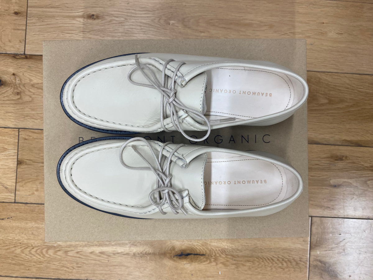 Kutsu Leather Shoe in Sand | Beaumont Organic