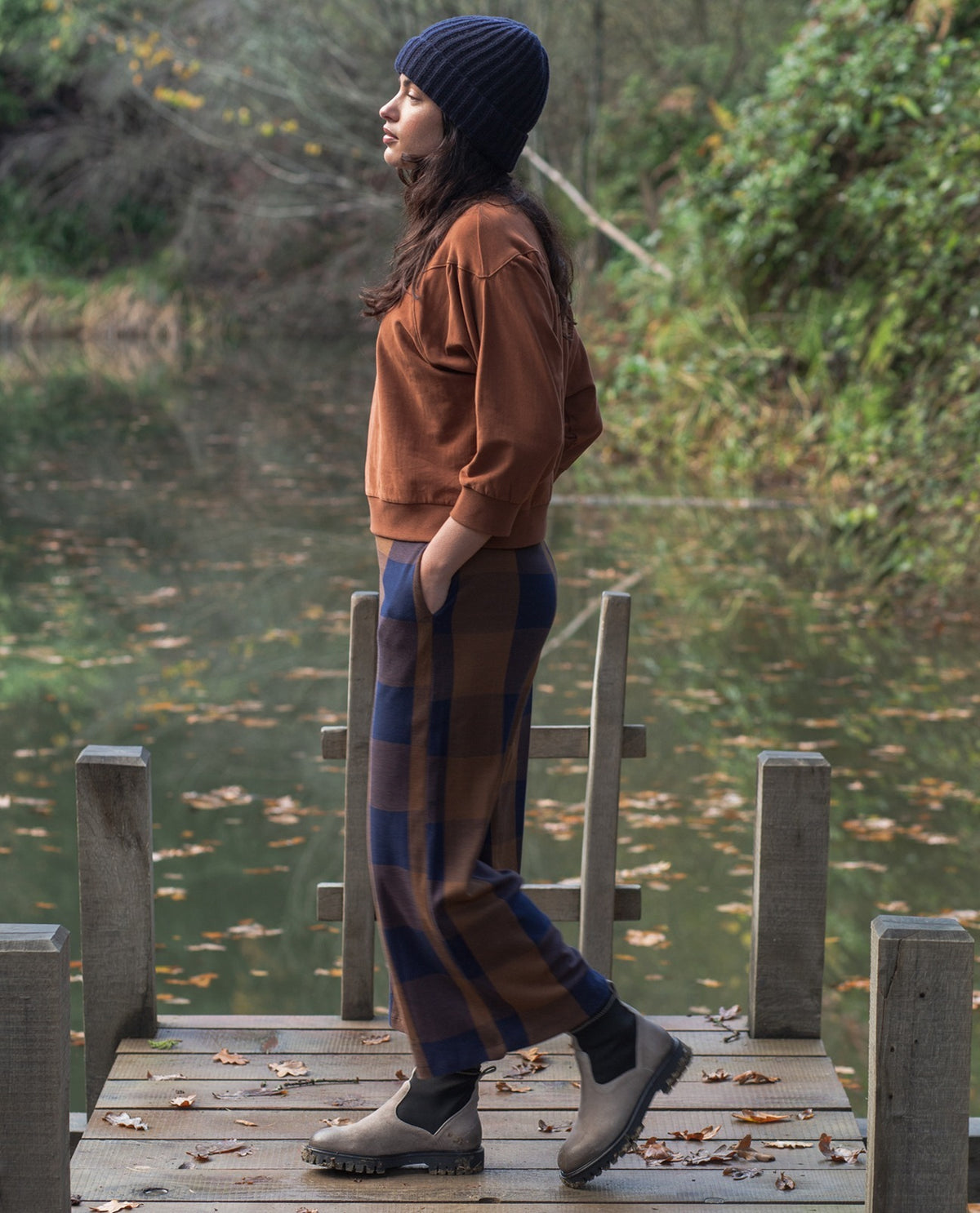 Thorne-Cay Organic Cotton Knitted Check Trouser in Walnut and Night Sk ...